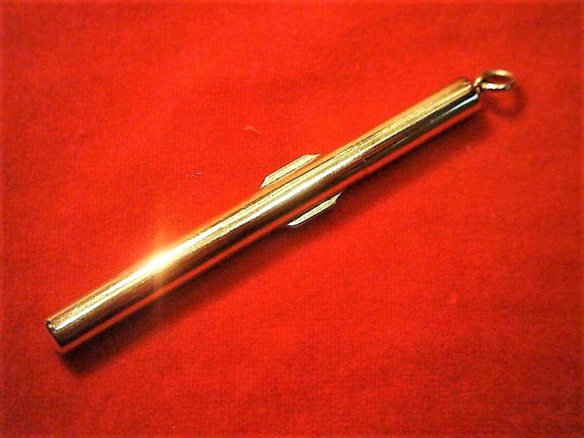 Antiguo Termómetro Clínico Con Estuche Oro 18K | CompraVentaNet.com