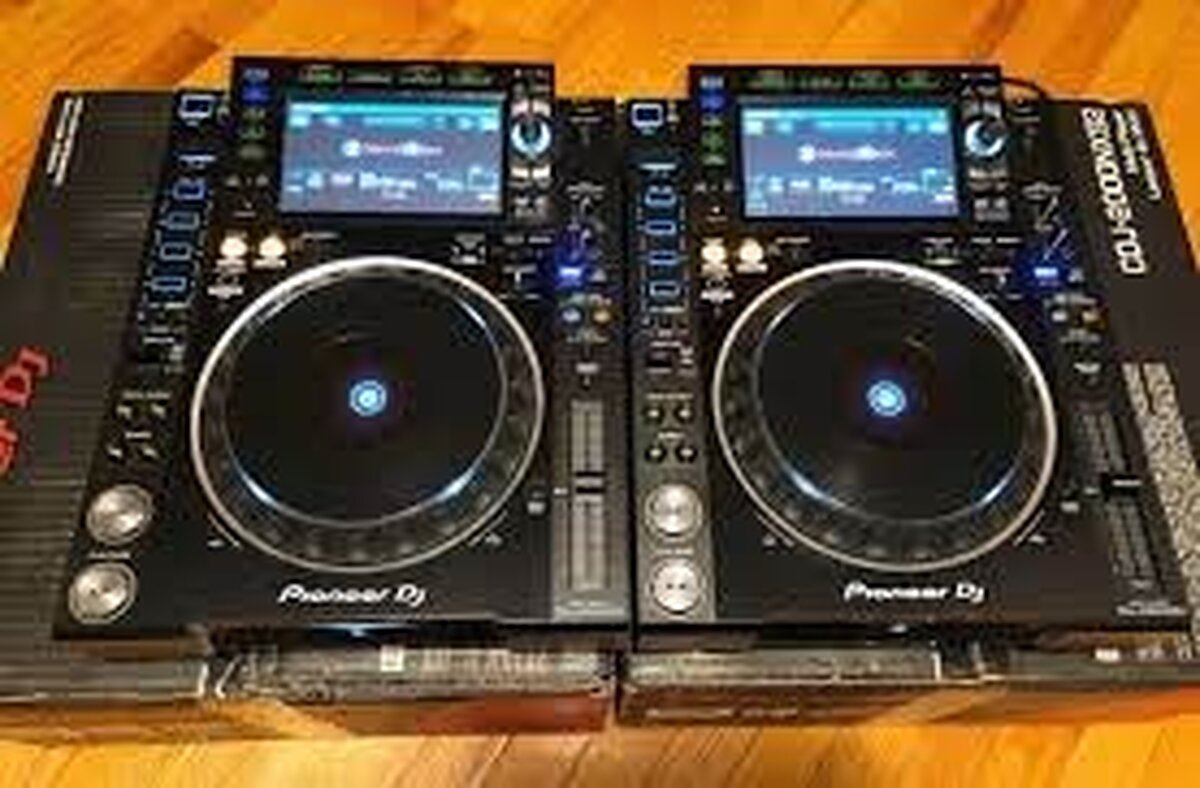 Vendo Dos Pioneer Cdj-2000 Nexus 2 Y Una Pioneer Djm-900 Nexus 2 ...
